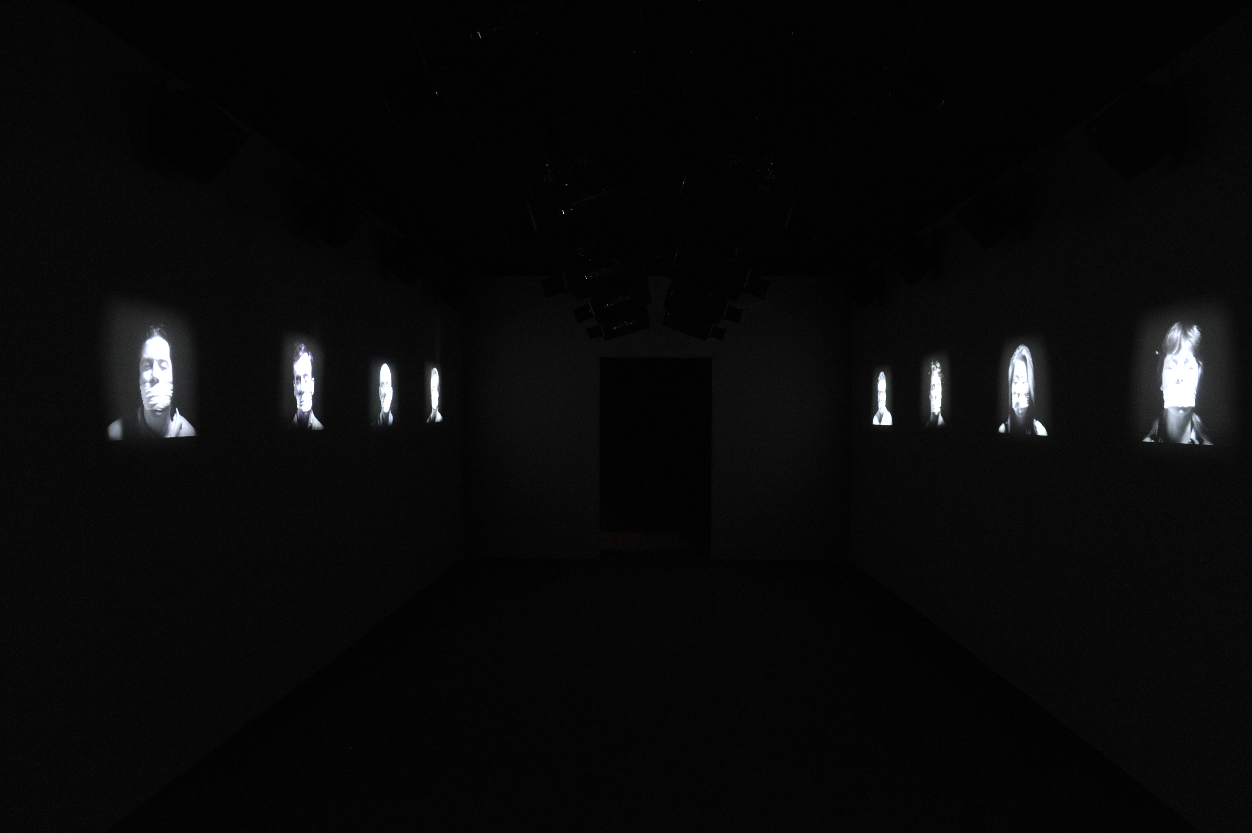 Bill Viola, Hall of Whisper03 | LES GALERIES POUR TOUS